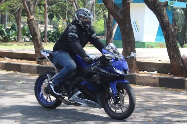 Yamaha R15: Ini Tips Perawatan Singkat - Sepedamotor.com